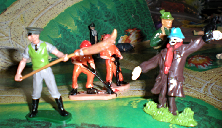 O Scale People (Set of 5) Trains - Action Figures
