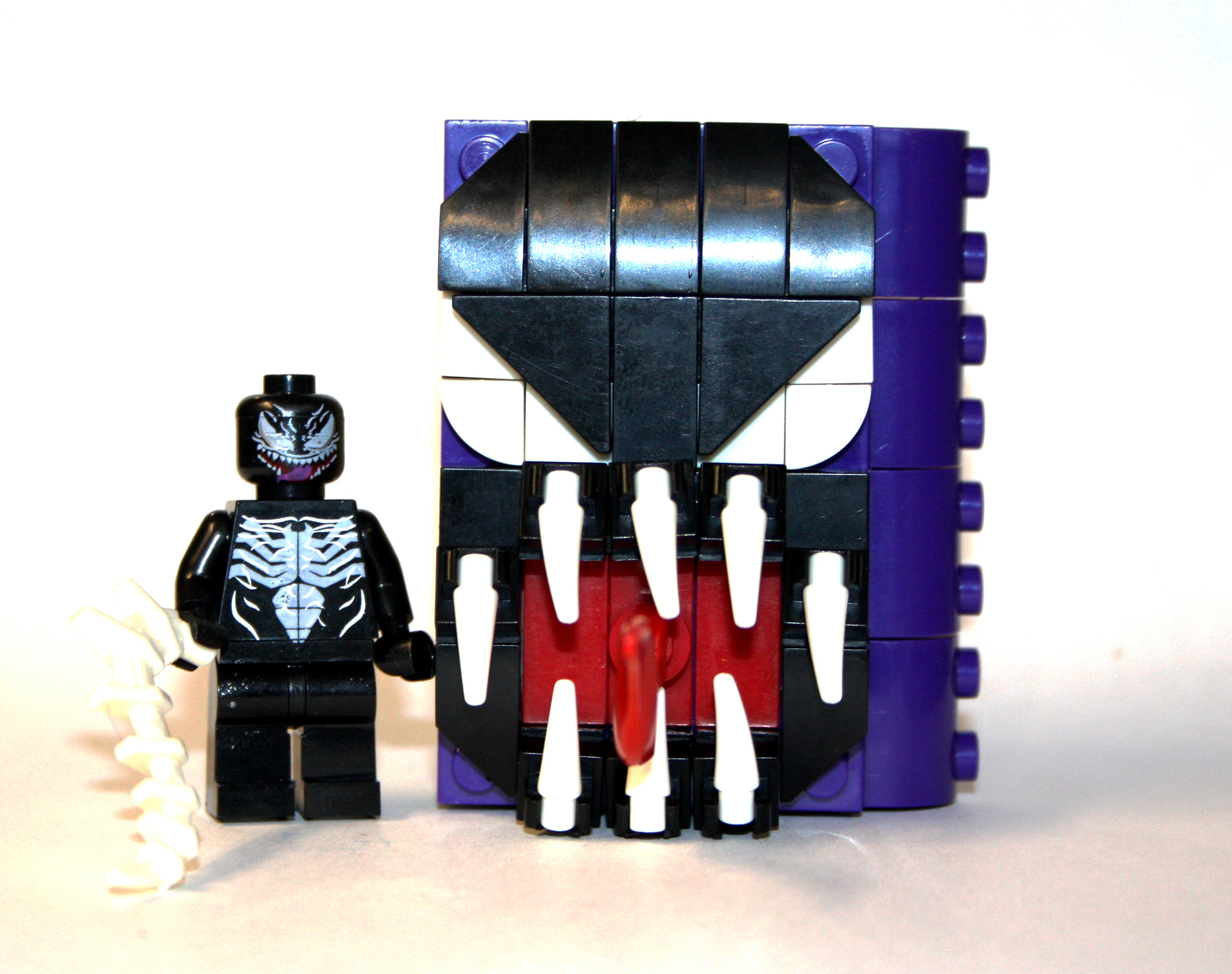 MVS Venom Spider-Man With Book Style Case Toys Minifigures - LEGO (R ...