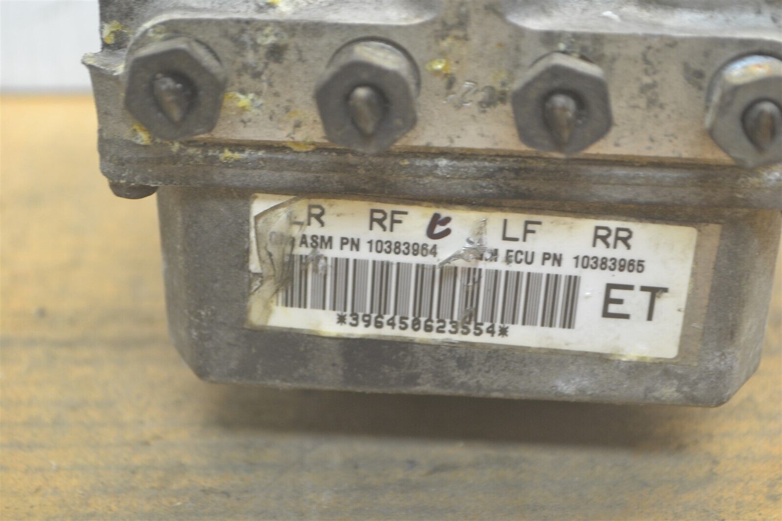 2004-2008 Chevrolet Malibu ABS Pump Control OEM 10383964 Module 795 ...