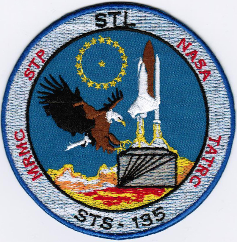 Human Space Flights STS-135 STL Atlantis (33) USA Iron Badge ...