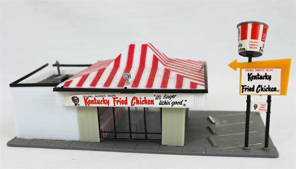 VINTAGE 1980s Life Like KFC Drive In Restaurant HO Scale Model Kit ...