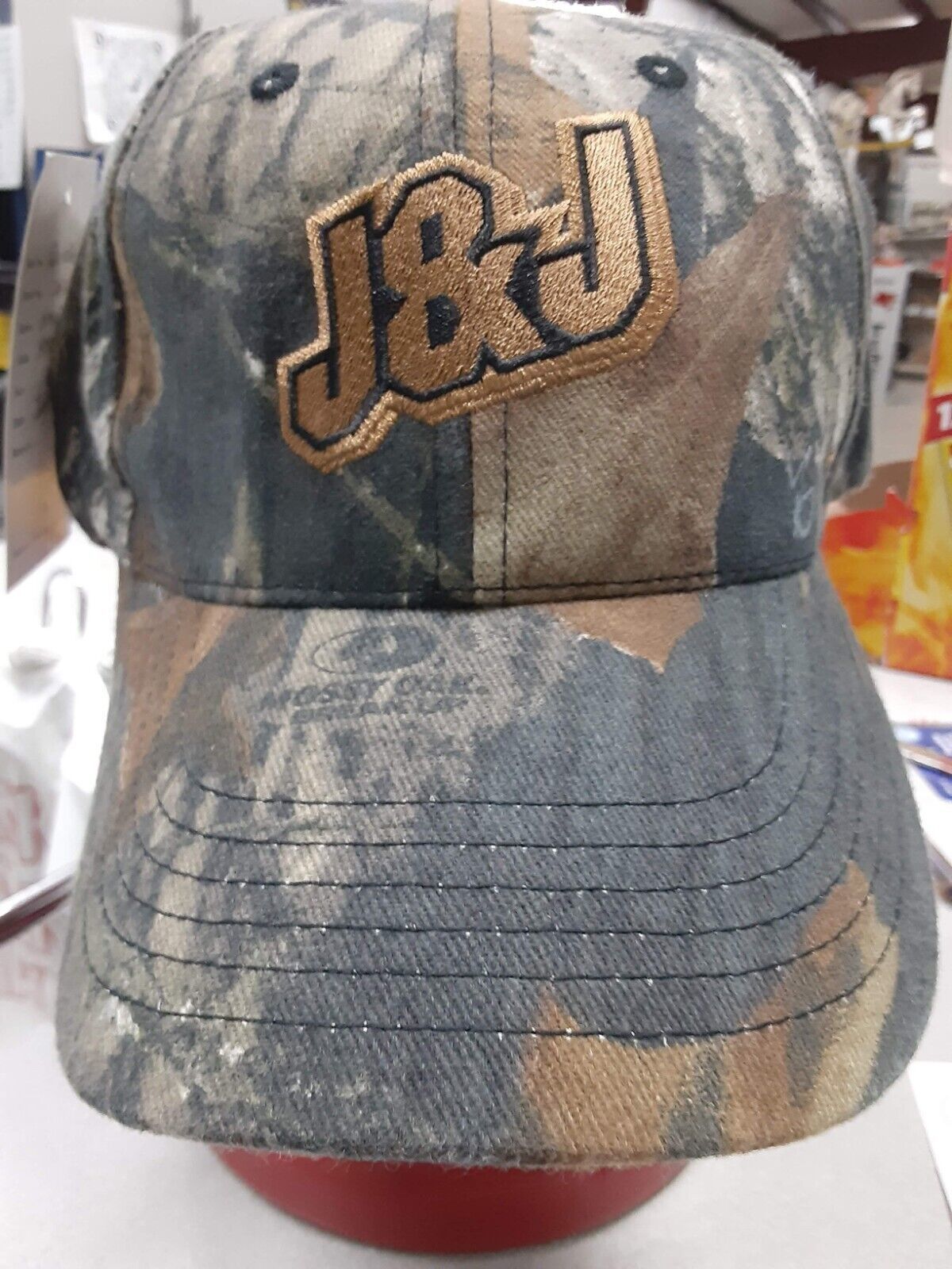 Joint Well Caps - J&J Logo - Mossy Oak - Adjustable One Size Fits Most ...