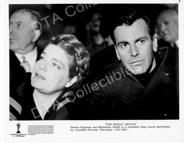DEADLY AFFAIR, THE-SIMONE SIGNORET-MAXIMILIAN SCHELL-BW FN - Black & White