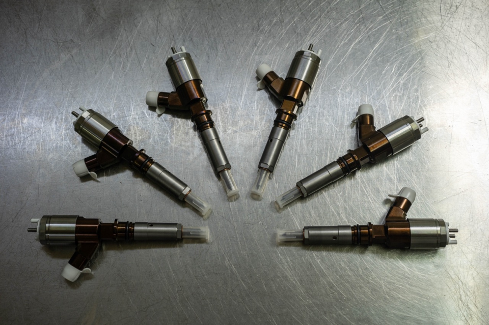 6 PCS 2645A746 INJECTOR fits CATERPILLAR C4 / C6 (REMAN) 6 MONTH ...