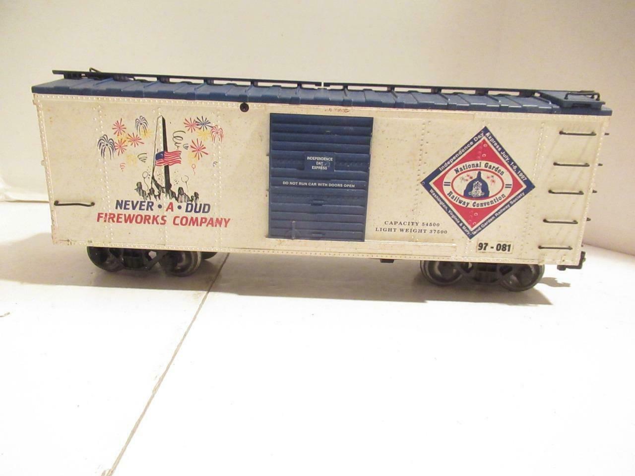 G SCALE - USA TRAINS FIREWORKS BOXCAR - METAL WHEELS- EXC - NO BOX ...