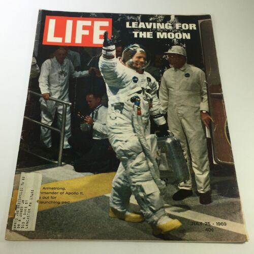 VTG Life Magazine July 25 1969 - Neil Armstrong Commander of Apollo 11 ...