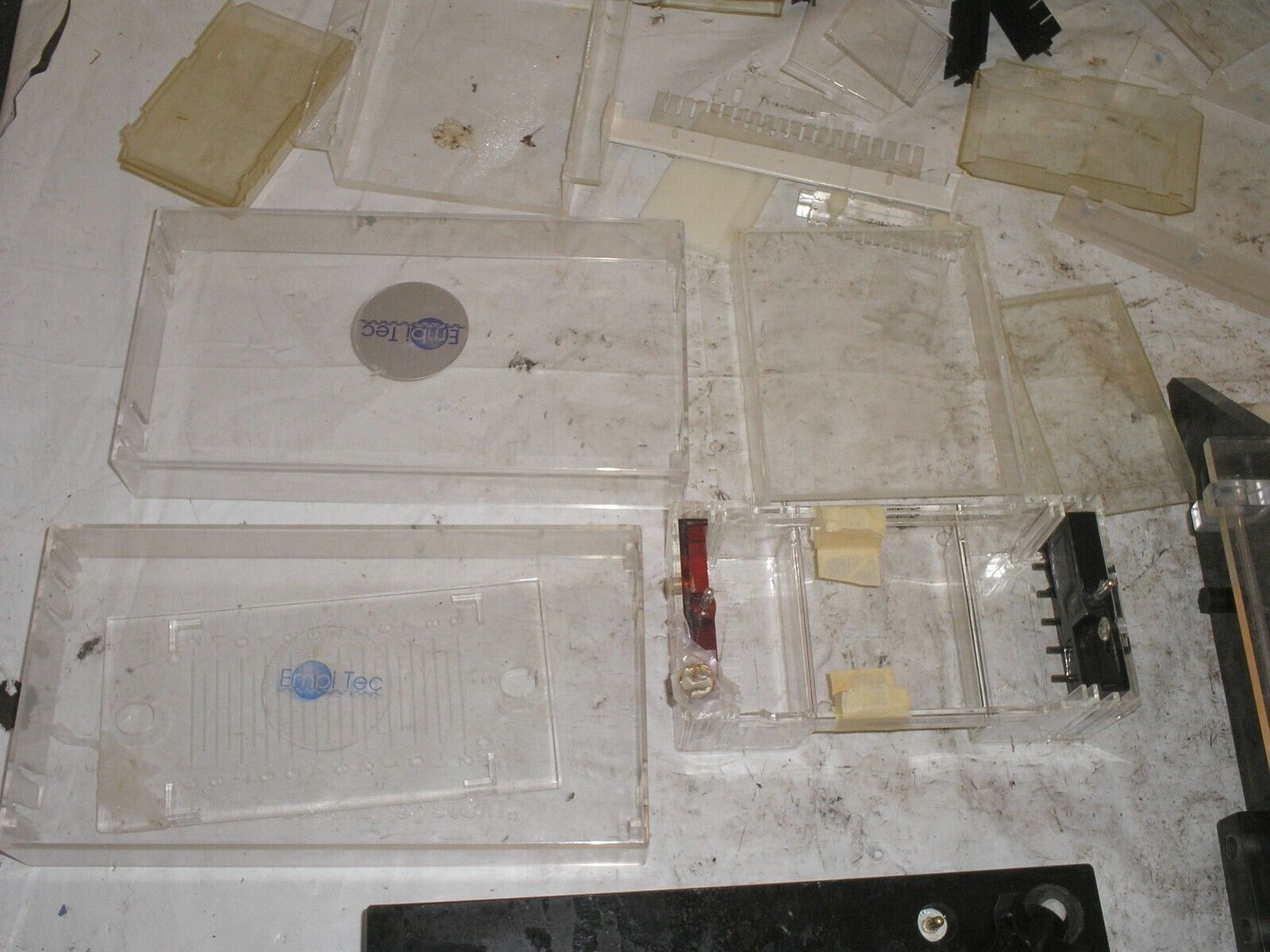 Large Lot Electrophoresis - Bio-101 Bio-Rad IBI HRH FisherBiotech Embi ...