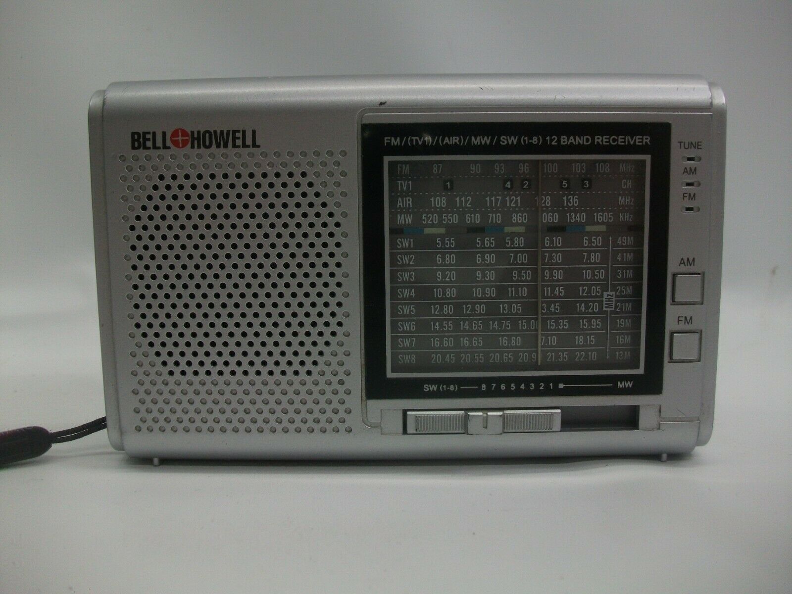 Bell Howell 08M3 12 Band Receiver Portable Radio Tested Works ...