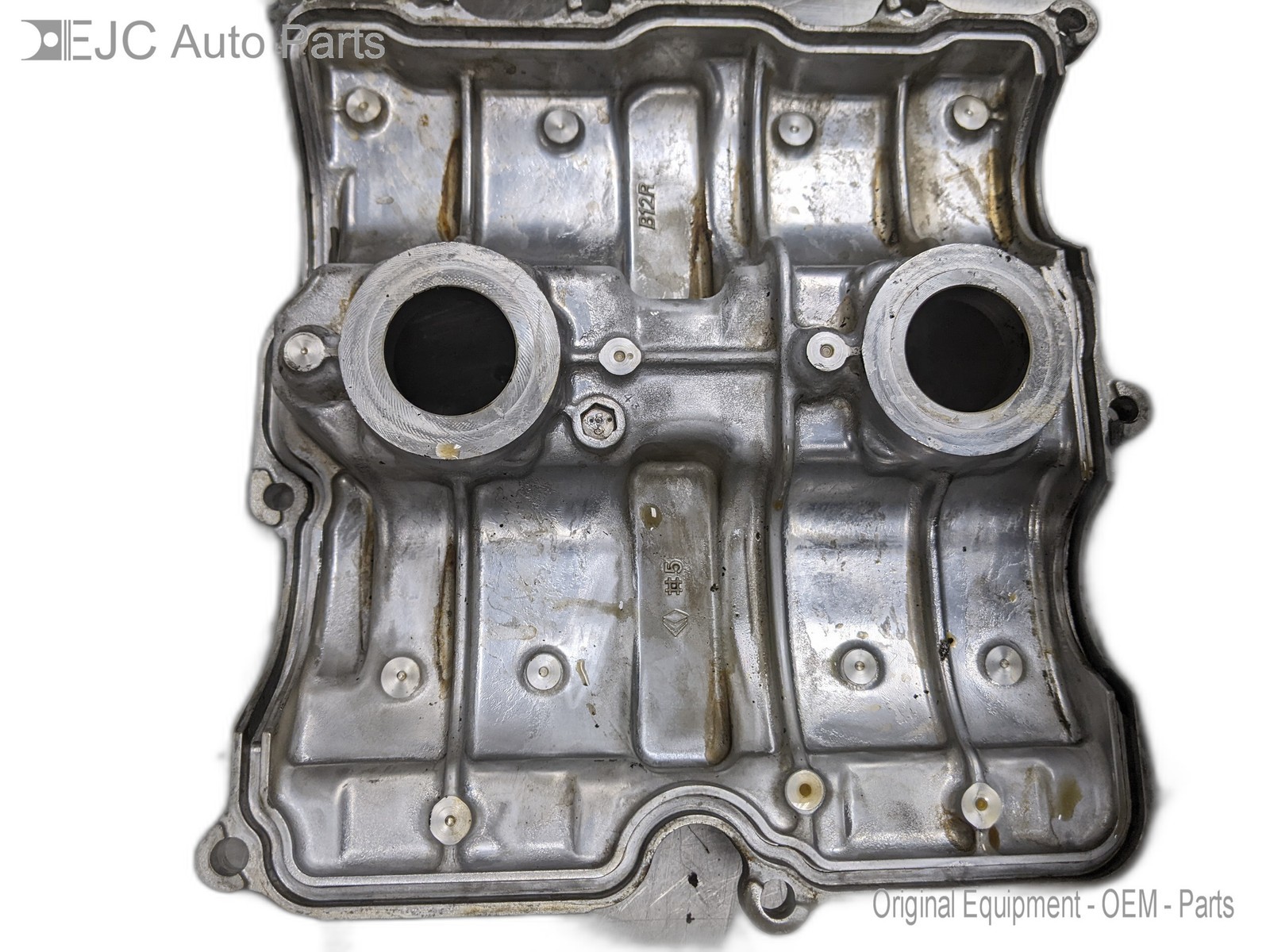 Right Valve Cover From 2017 Subaru Forester 2.5 - Rocker & Valve Covers