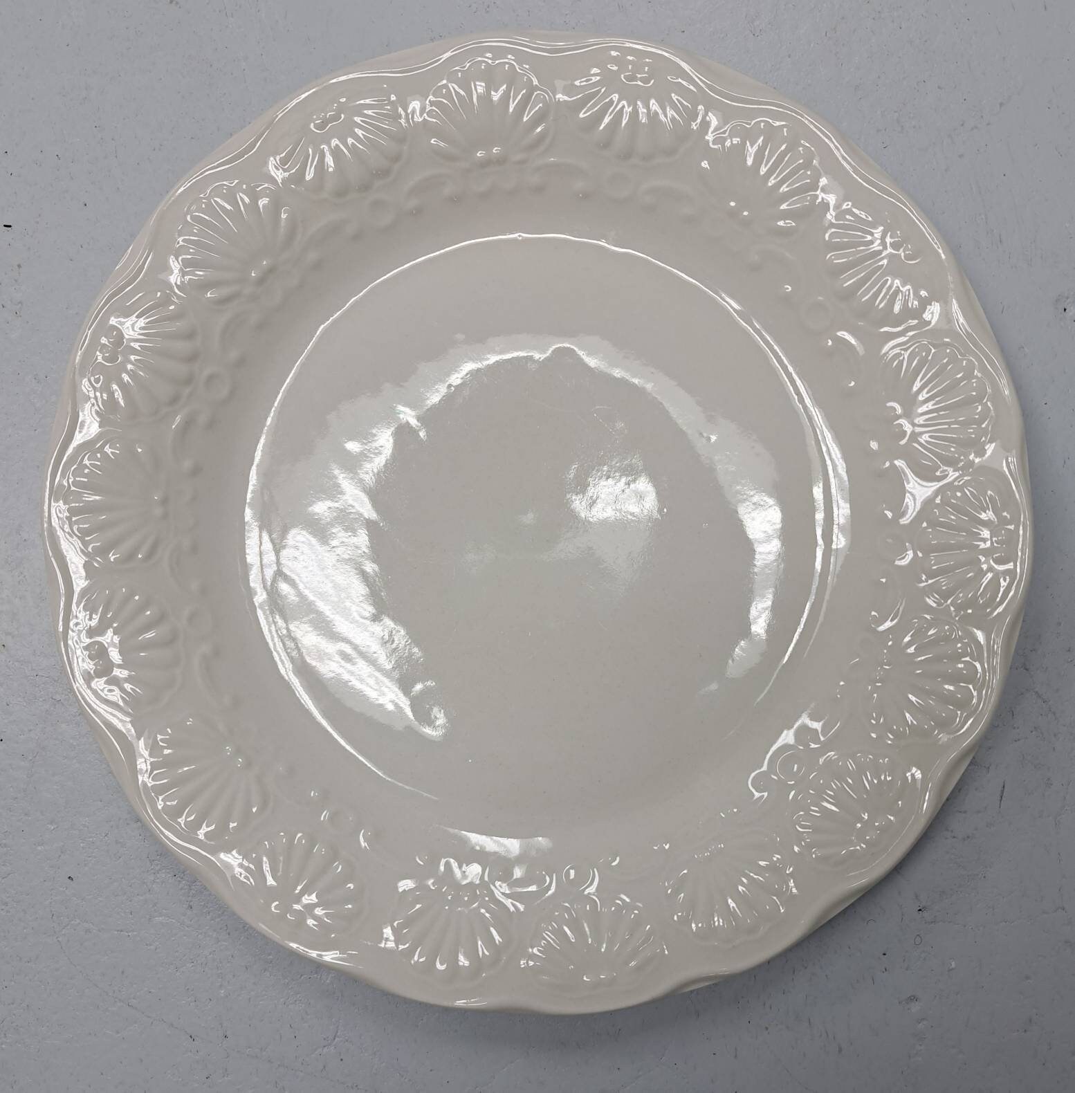 Dinner Plate Atlantics by TABLETOPS UNLIMTED Lifestyles, Stoneware ...