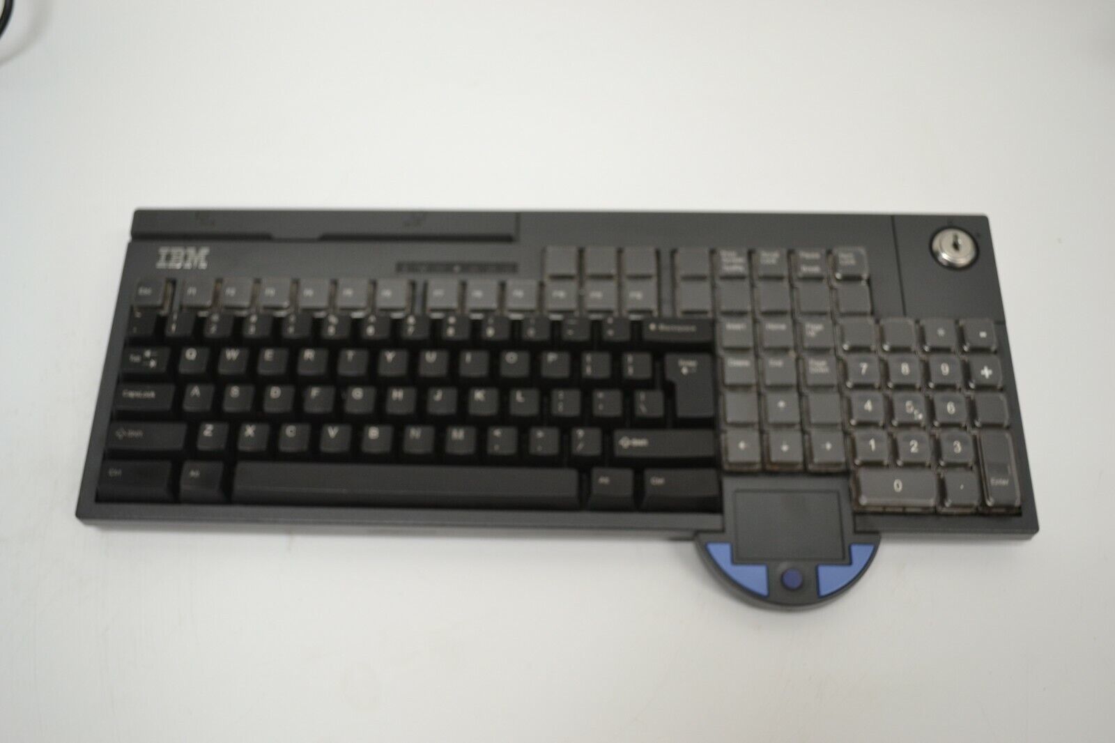 IBM Keyboard with Mouse trackball 65Y4051 65Y4601 (NO KEY) - Keyboards ...