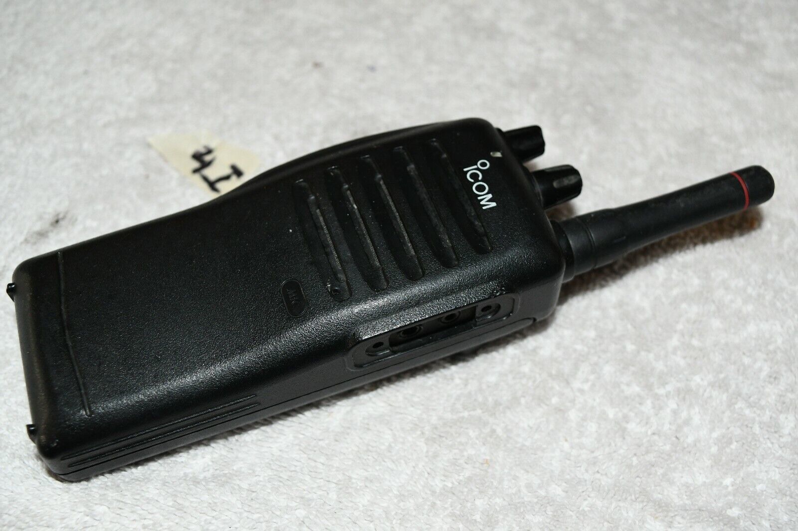 ICOM IC-F21 Walk-in Talkie Main Radio Only As Pictured read 4I w3 ...
