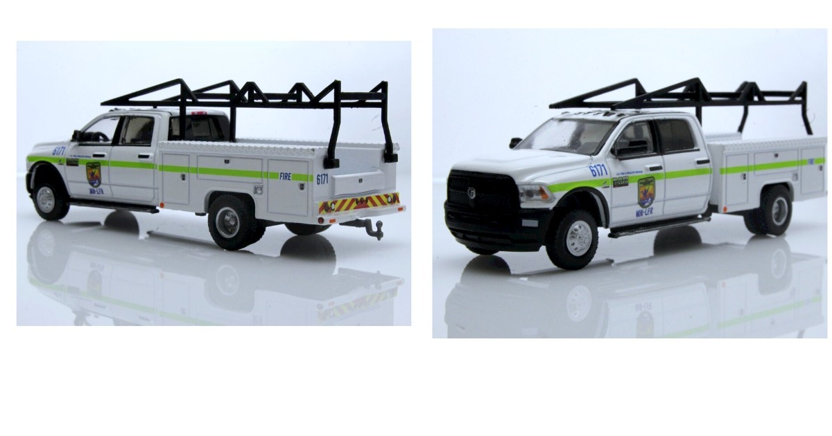 1:64 Scale Dodge Ram 3500 Pickup Truck w/ Ladder Rack Dually Diecast ...