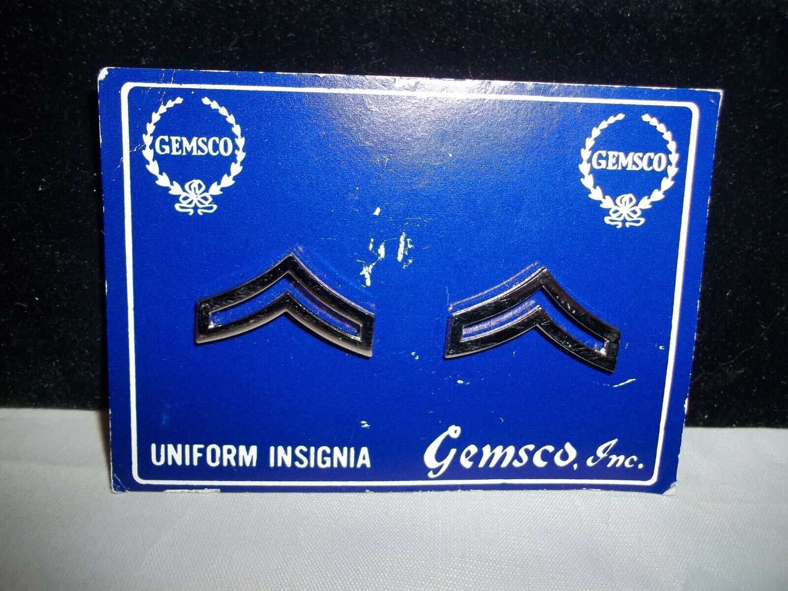 Pair NOS GEMSCO Military Uniform Insignia Pins Corporal Silver Chevrons ...
