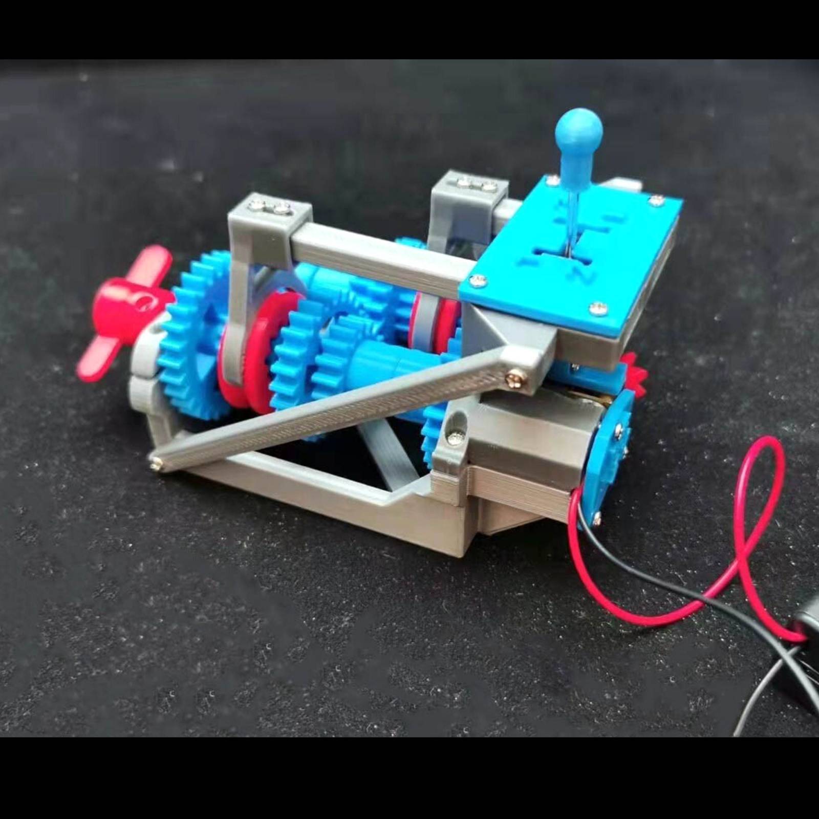 3D- printed Gearbox model, Shift gear available, speed changing box ...