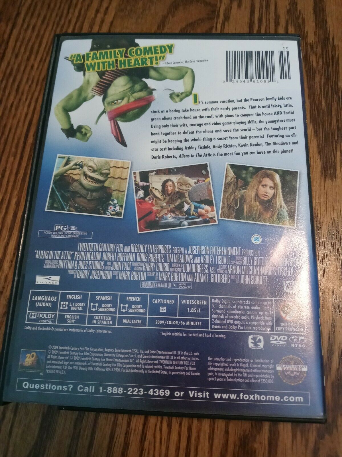 Aliens In The Attic (DVD) Rental Exclusive Blockbuster Case - DVDs ...