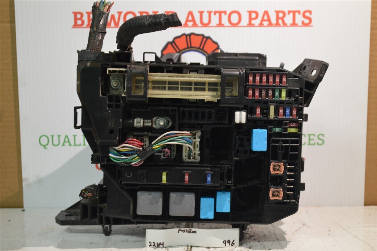 8266202270 Toyota Matrix 2009-14 Fuse Box Junction OEM Module 996-22H4 ...