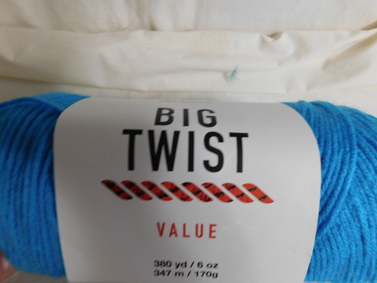 Big Twist Value Cyan Dye Lot 655981 - Yarn