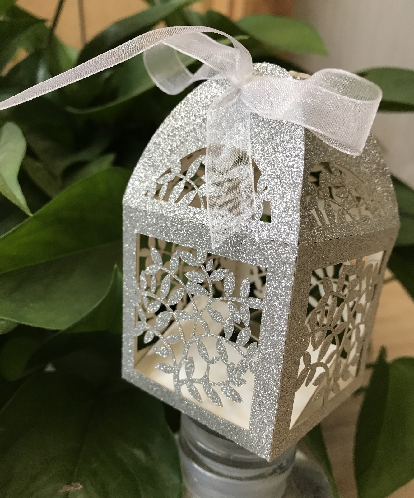 100pcs Glitter Silver Wedding Gift Boxes,Laser Cut Wedding Favor Boxes ...