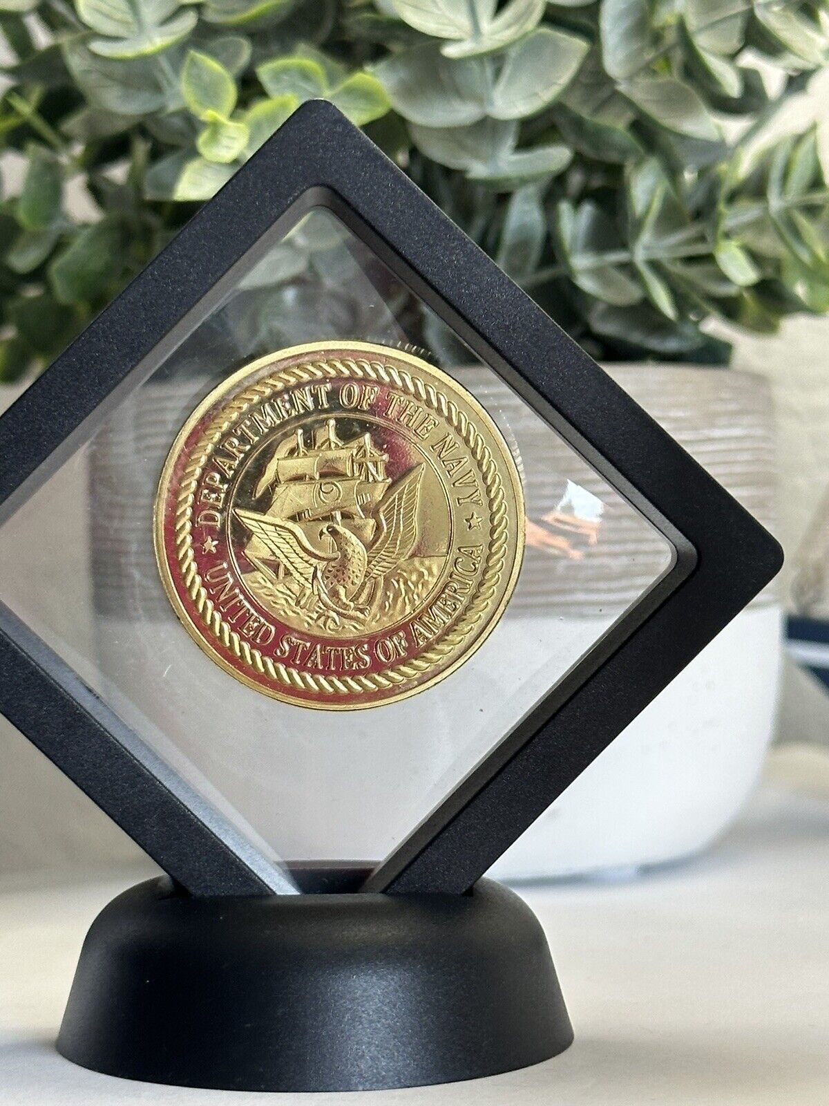 US NAVY CHAPLAIN CORPS Challenge Coin With 3D Display Case - Current ...