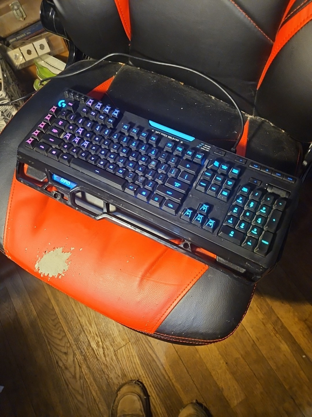 Logitech G910 Orion Spectrum RGB Mechanical Gaming Keyboard - Black ...