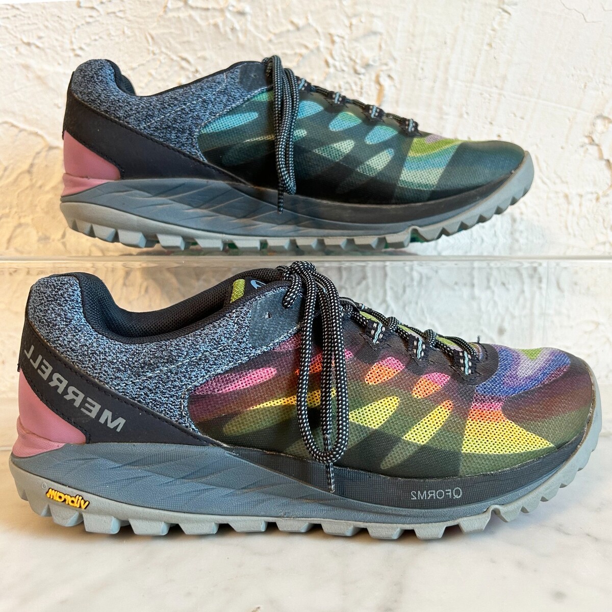 Merrell Antora 2 Rainbow Trail Running Shoes Vibram Sole Women’s 7.5 ...