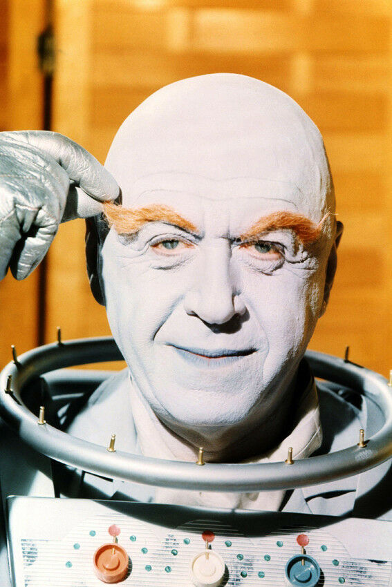 Otto Preminger As Mr. Freeze In Batman 11x17 Mini Poster - 2000-Now