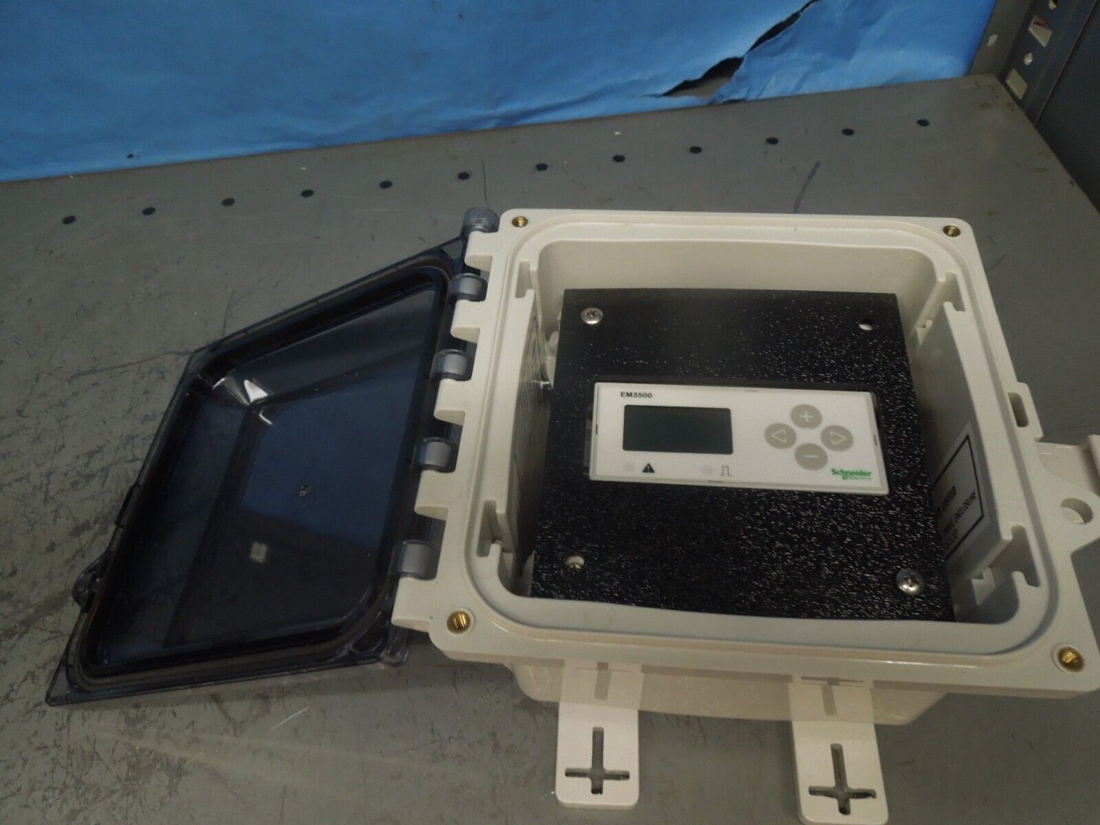 Schneider Electric EM3500 EM3560A Compact Energy Meter NEMA 34R, 4, 4X ...