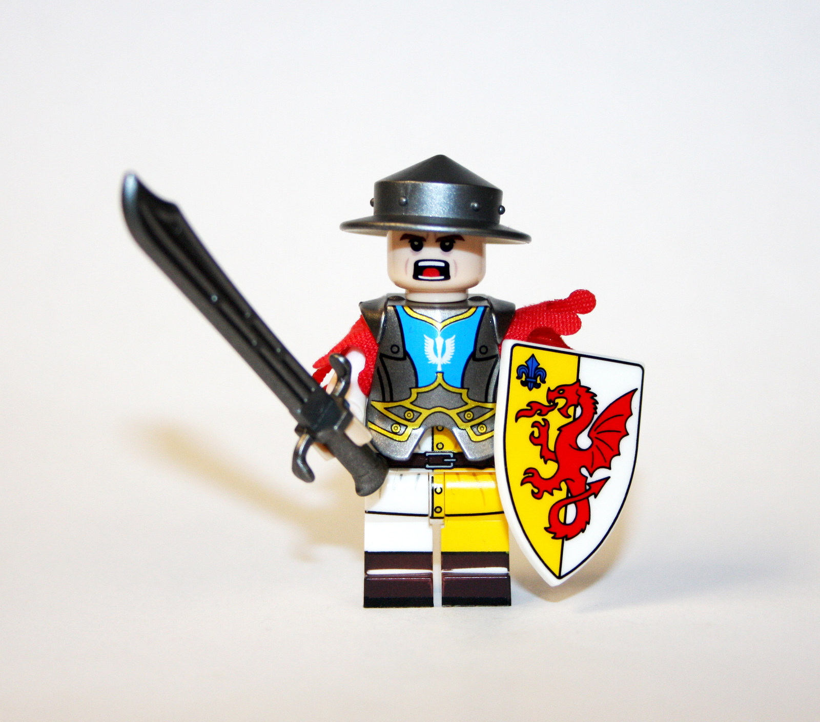 Minifigure Militia Soldier Knight Castle Red Dragon Rare - LEGO (R ...