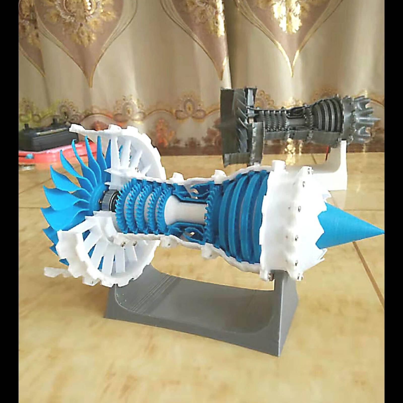 3D-printed electric Aircraft jet engine model, Can be started - Every ...