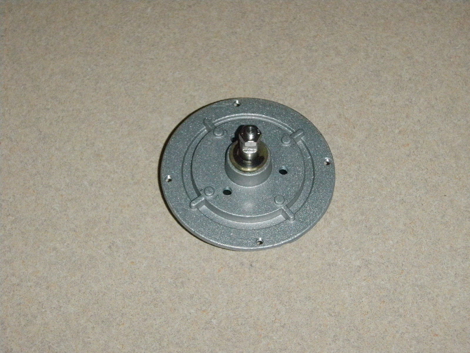 Magic Chef Bread Machine Parts Rotary Drive Coupler & Bearing Assembly ...