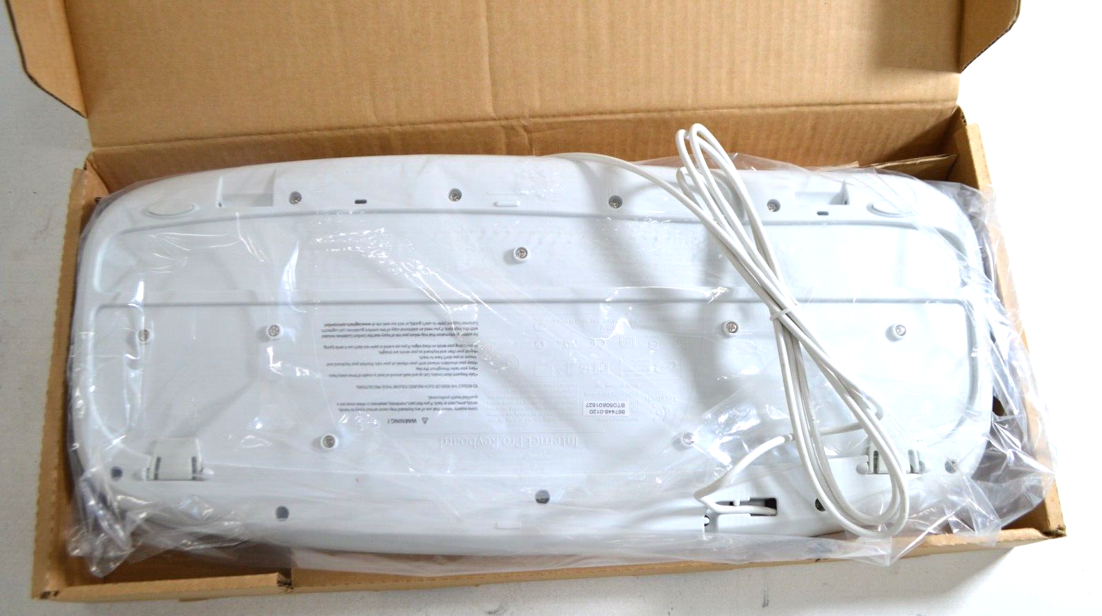 New WHITE Logitech PS/2 Internet Pro Keyboard Model Y-SZ49 w/ Palm Rest ...