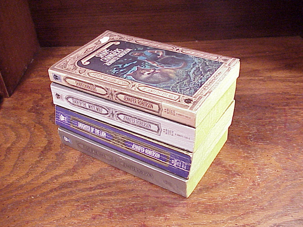 Lot of 4 Chronicles Of The Cheysuli Paperback Books, 1 4 6 7, Jennifer ...