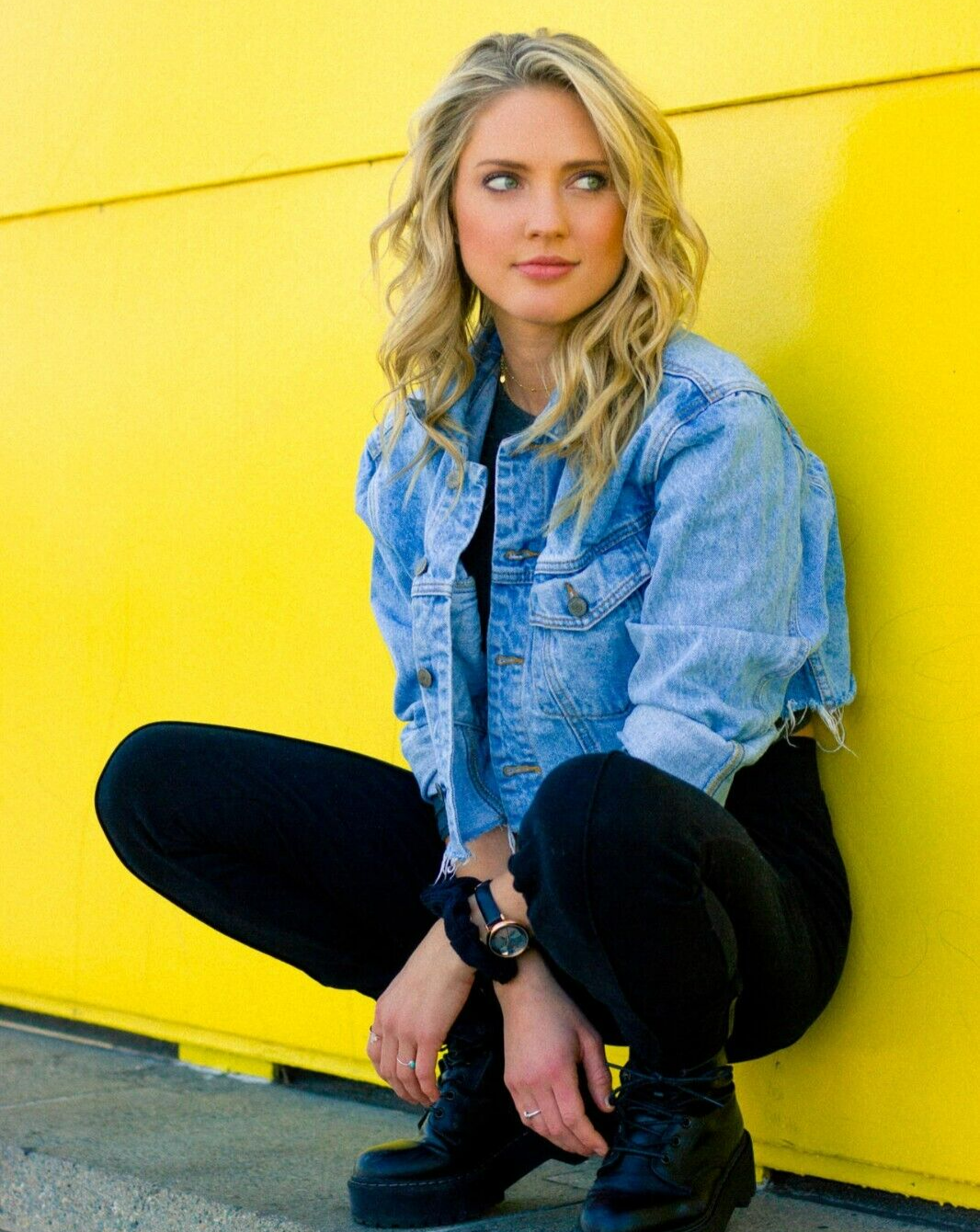 BEAUTIFUL CIARA HANNAH POWER RANGERS 8x10 Glossy Photo - Photographs