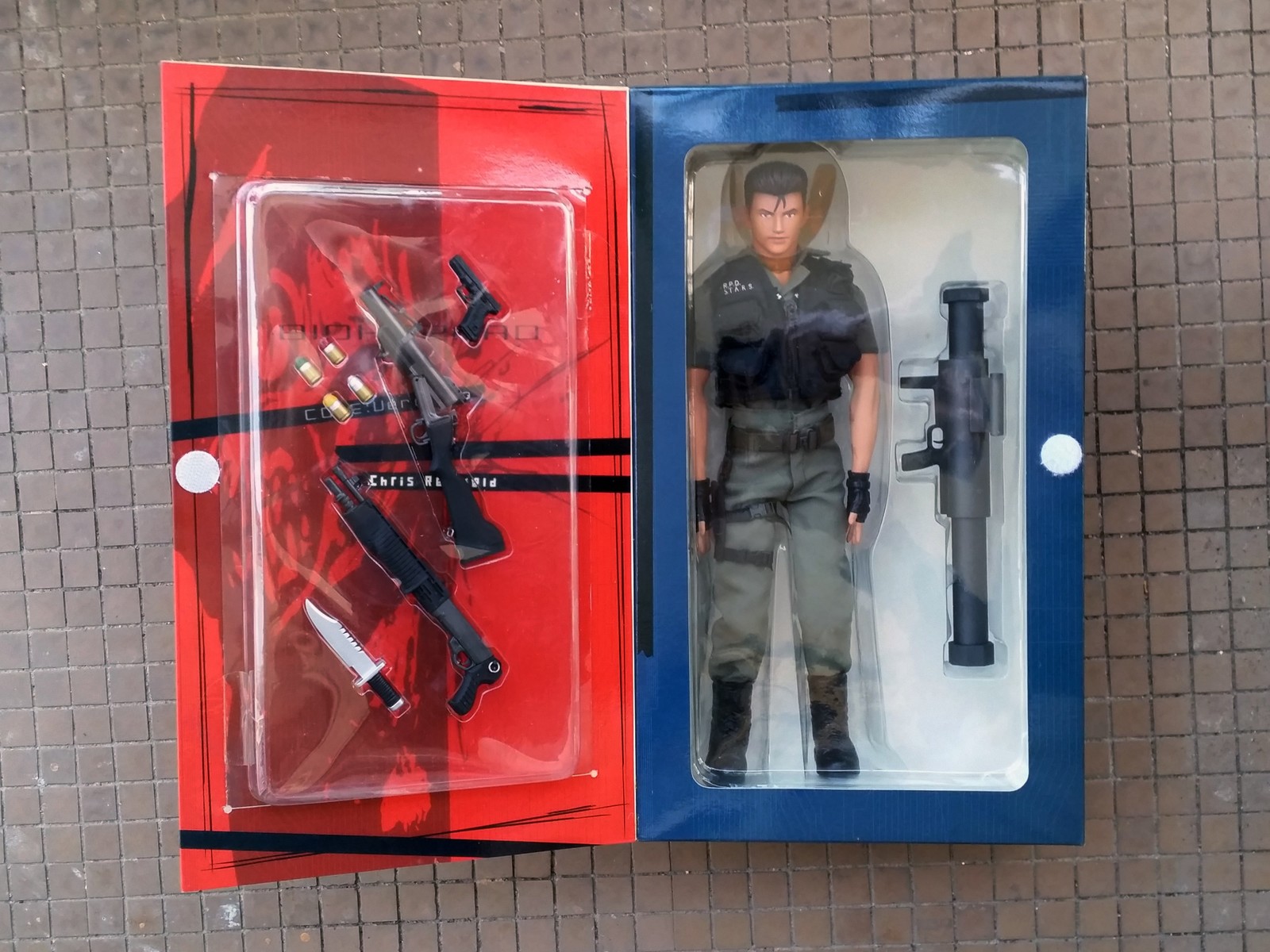 Biohazard Code: Veronica Chris Action Figure - 2003 Dragon Models ...