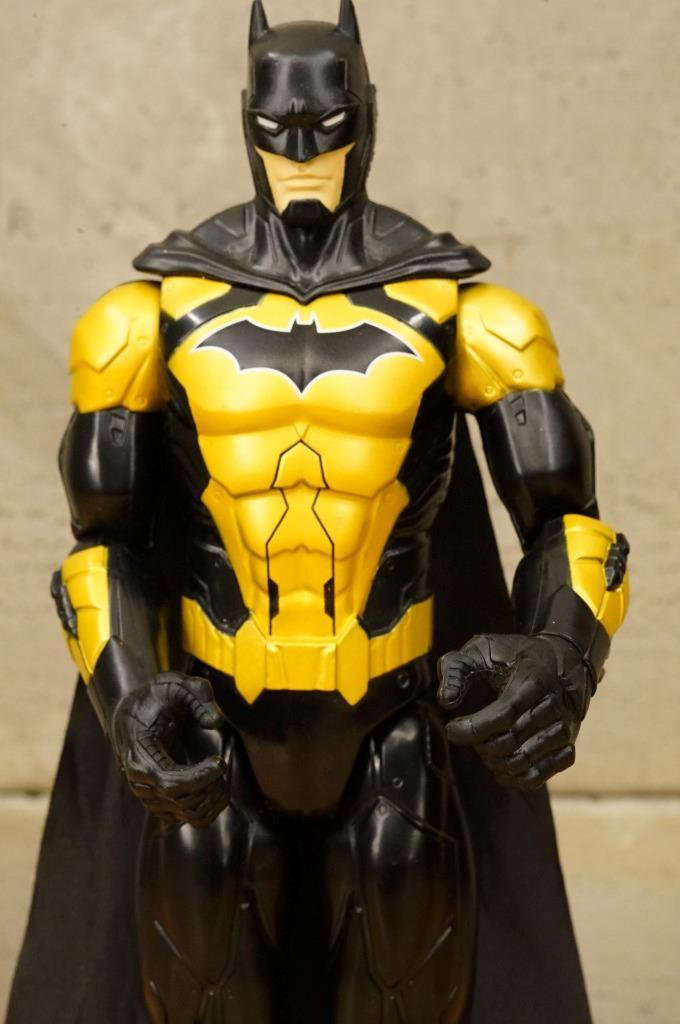 Batman Attack Tech Collectible Action Figure Toy #67800 DC Comics 11.5 ...