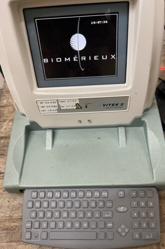 VITEK 2 BIOMERIEUX 27209 SMART CARRIER STATION with Scanner - Other ...