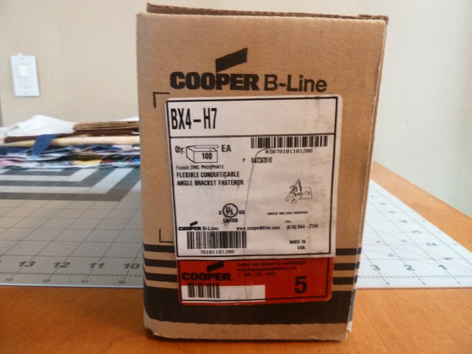 Box of 100 Cooper B-LINE BX4-H7 Flexible Conduit / Cable Angle Bracket ...