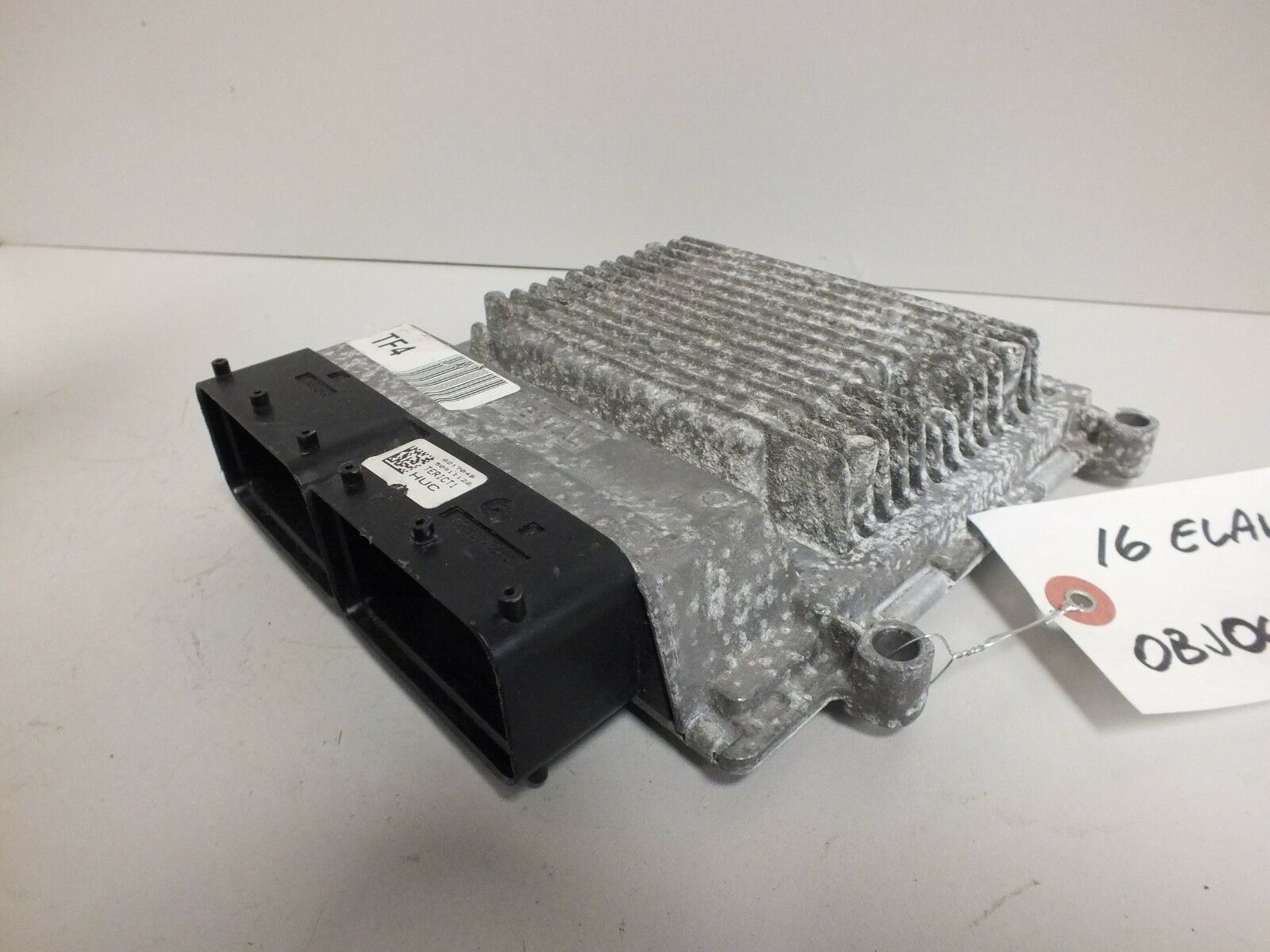 14 15 16 2016 HYUNDAI ELANTRA 1.8L ENGINE CONTROL MODULE ECU 39103 ...