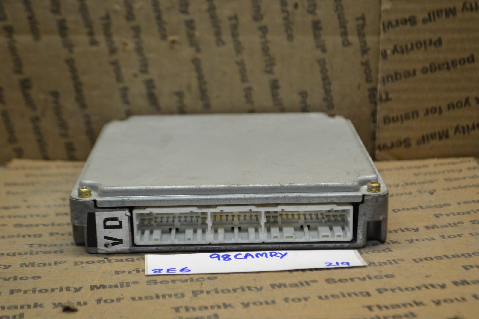 1998-1999 Toyota Camry Engine Control Unit ECU 896613T261 Module 219 ...