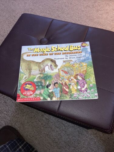 Magic School Bus In The Time Of The Dinosaurs Scholastic 1994 - Books