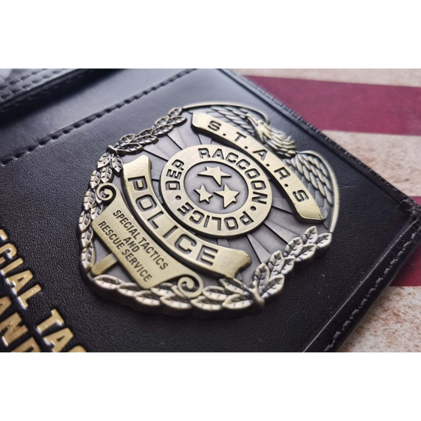 Resident Evil ID card & Leather wallet Set,100% accurate,Metal Badge ...