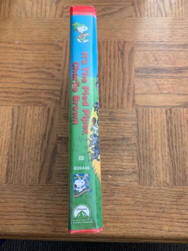 It’s The Pied Piper Charlie Brown VHS - VHS Tapes