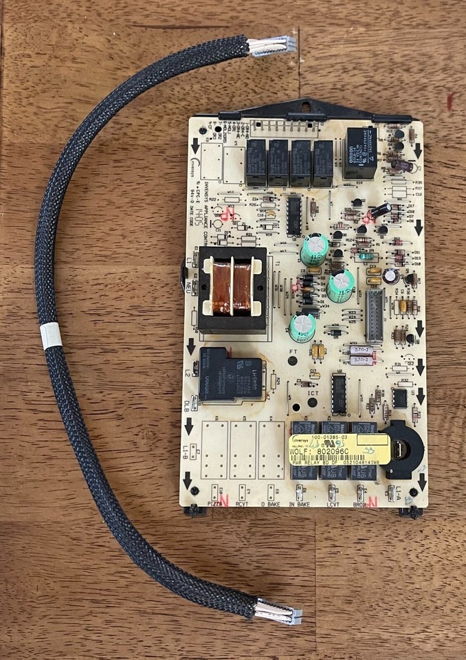 NOT WORKING FOR PARTS ONLY WOLF RELAY BOARD for DF48 (18" OVEN) Part ...
