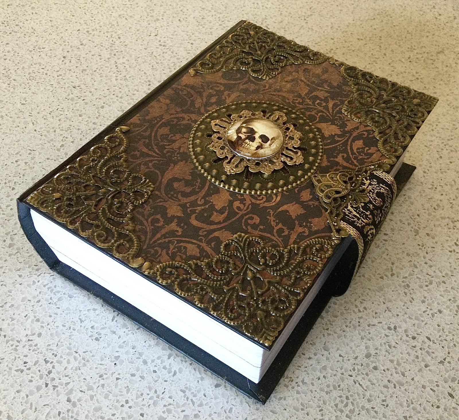 Halloween Gothic Grimoire Spooky Themed Faux Book Box w Side Clasp ...