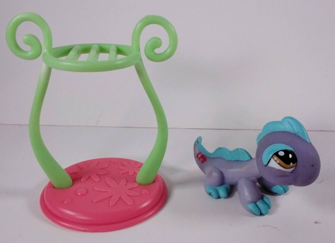Littlest Pet Shop LPS #1166 Iguana Lizard Fig 2007 Hasbro & 2005 Stand ...