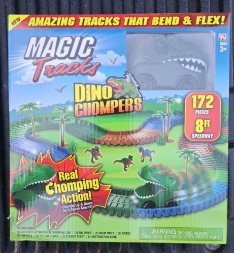 Magic Tracks Dino Chompers, 8 Feet of Track, 172pcs. with Real Chomping ...