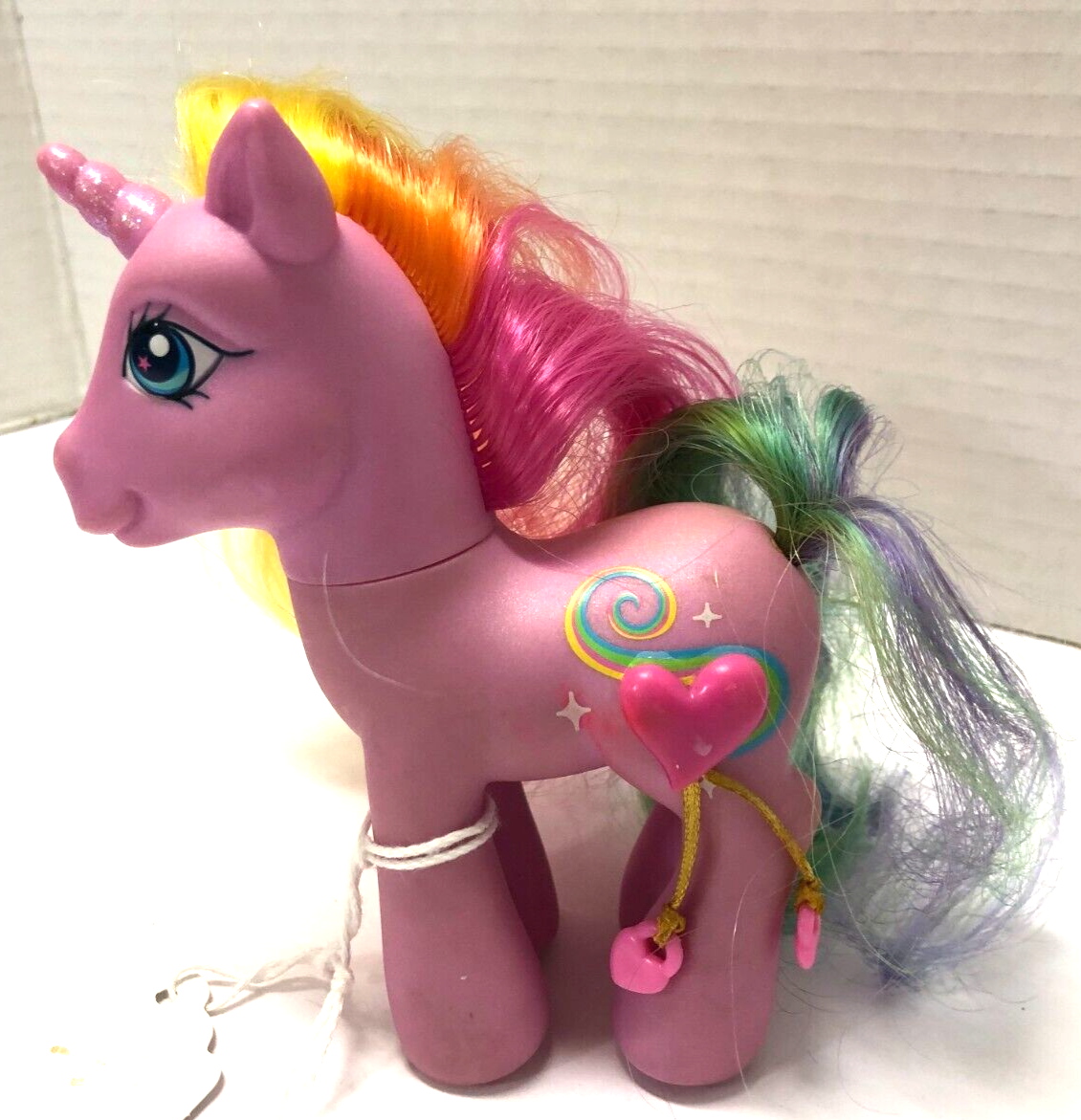 My Little Pony Hasbro RARITY Pink Unicorn 3D Heart Ribbon 2006 Horse ...