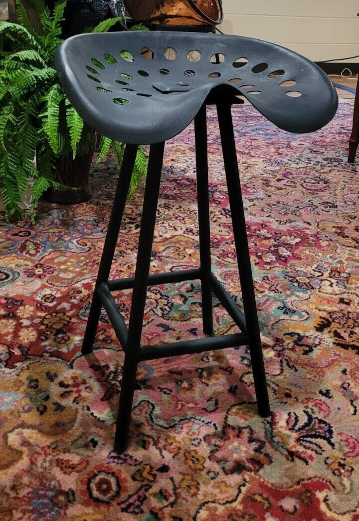 Vintage Metal Tractor Seat Bar Stool Chair Black Heavy Farm Equipment ...