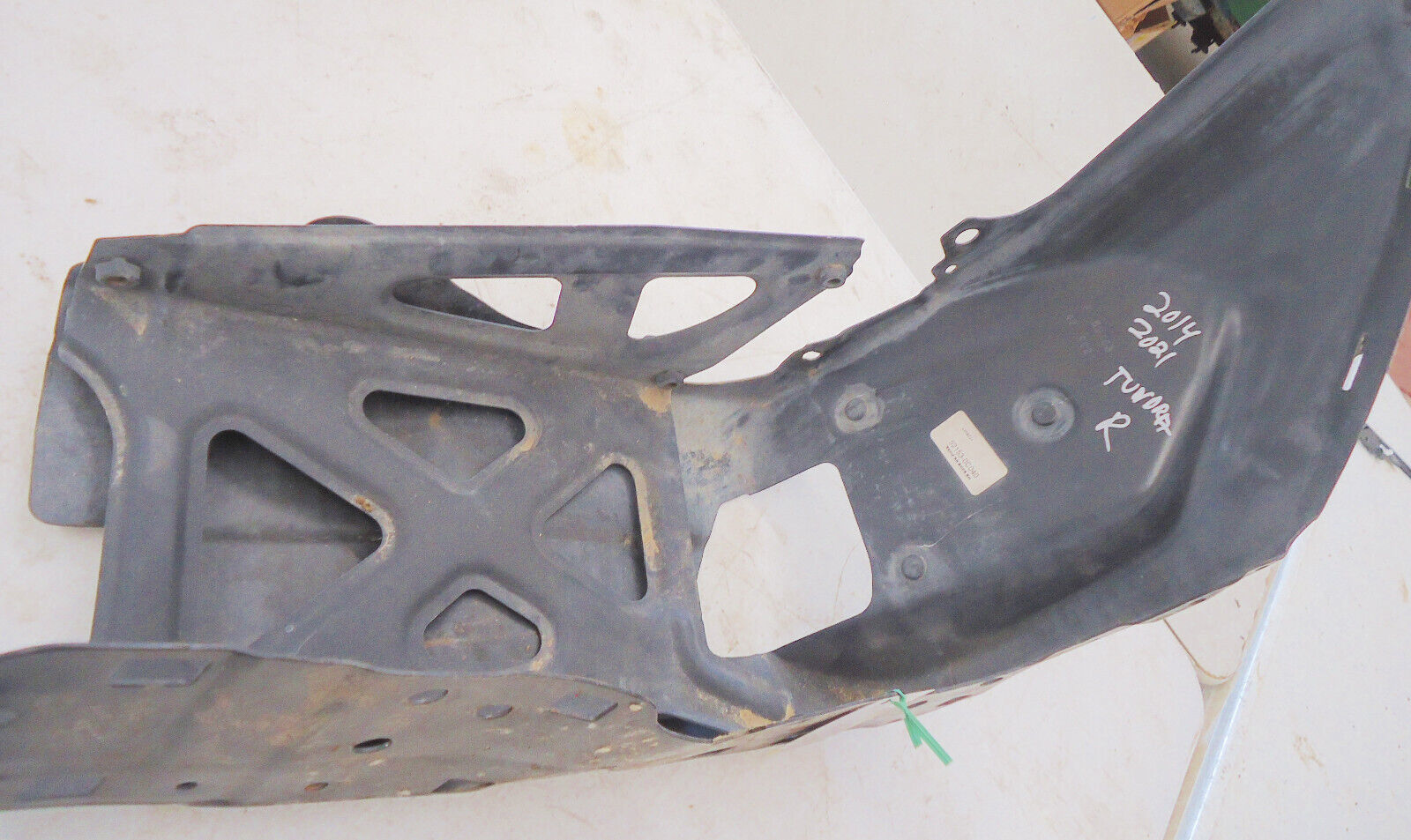 2014-2021 Toyota Tundra SR5 Rear Bumper Reinforcement Stay End Right ...